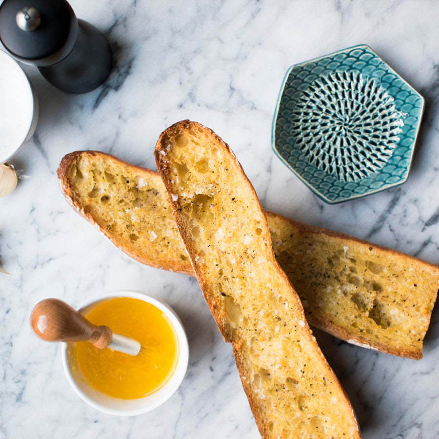 Easy Garlic Bread – The Grate Plate, Inc.